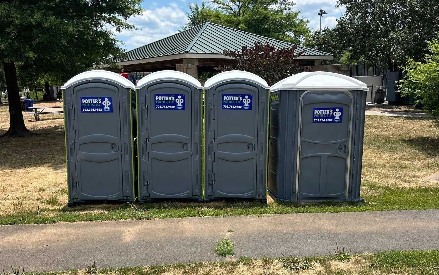 Porta Potties Manassas, VA | Potter's Potties LLC